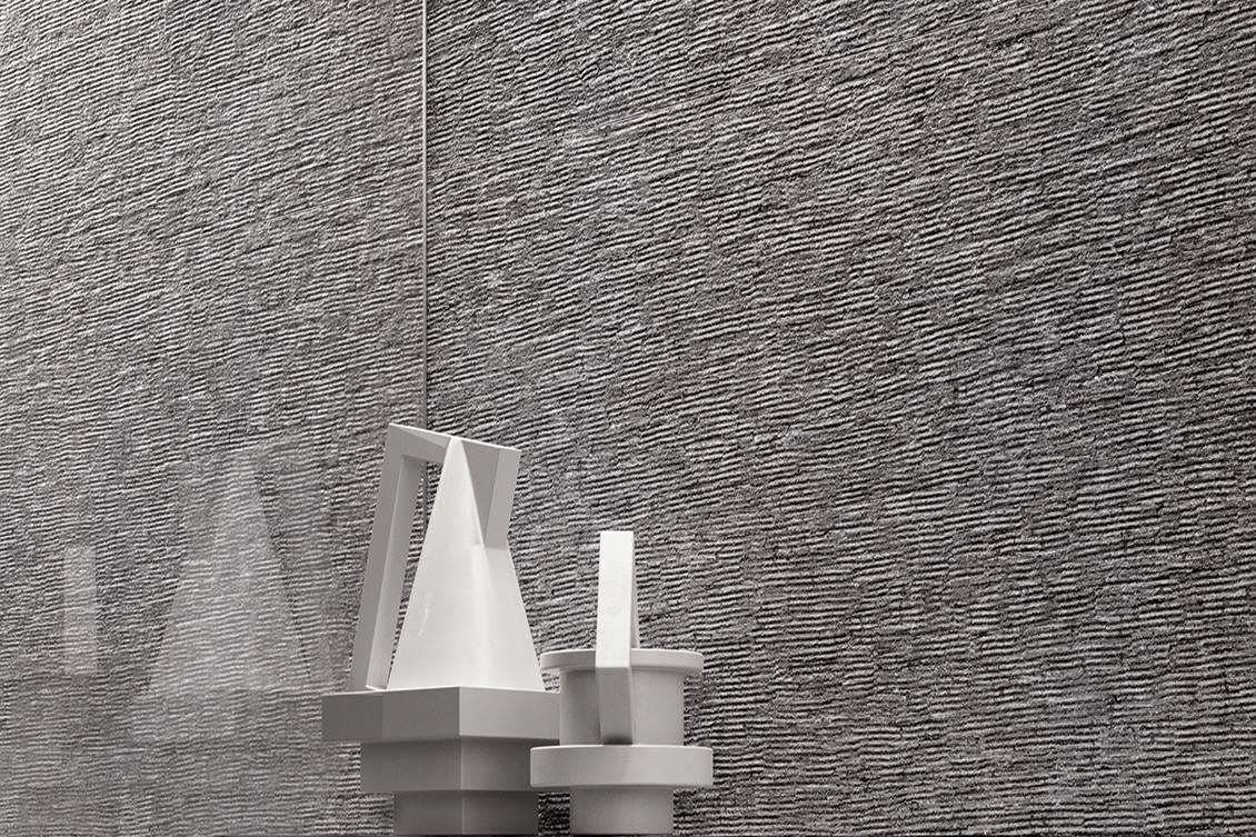 Piastrelle con texture: l’effetto wow per il tuo bagno